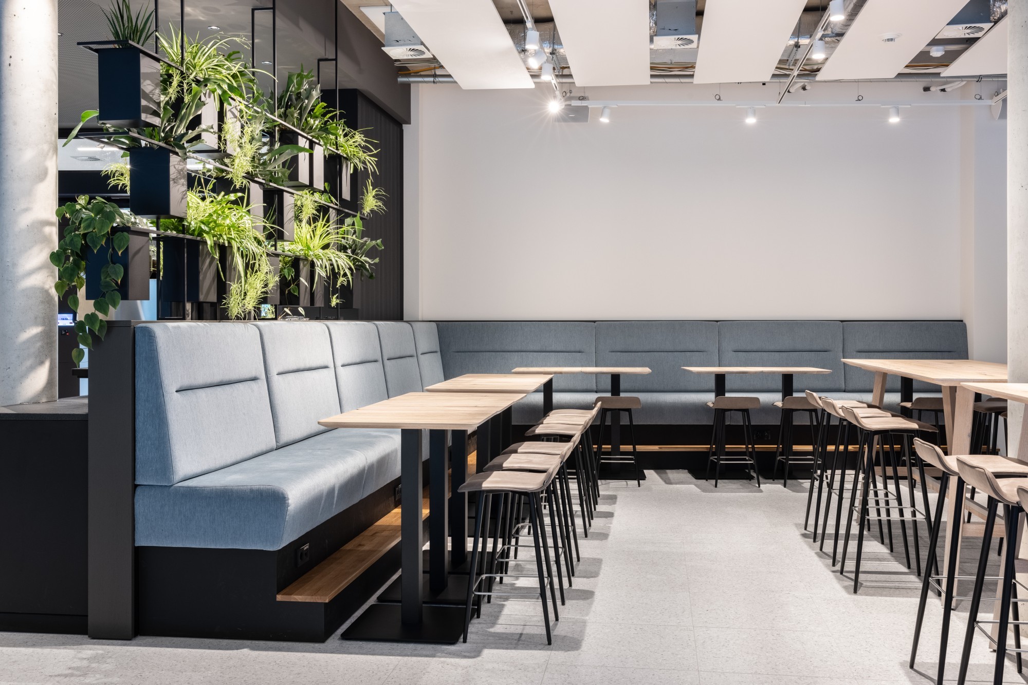 MODUL plus System table | asco-moebel.de