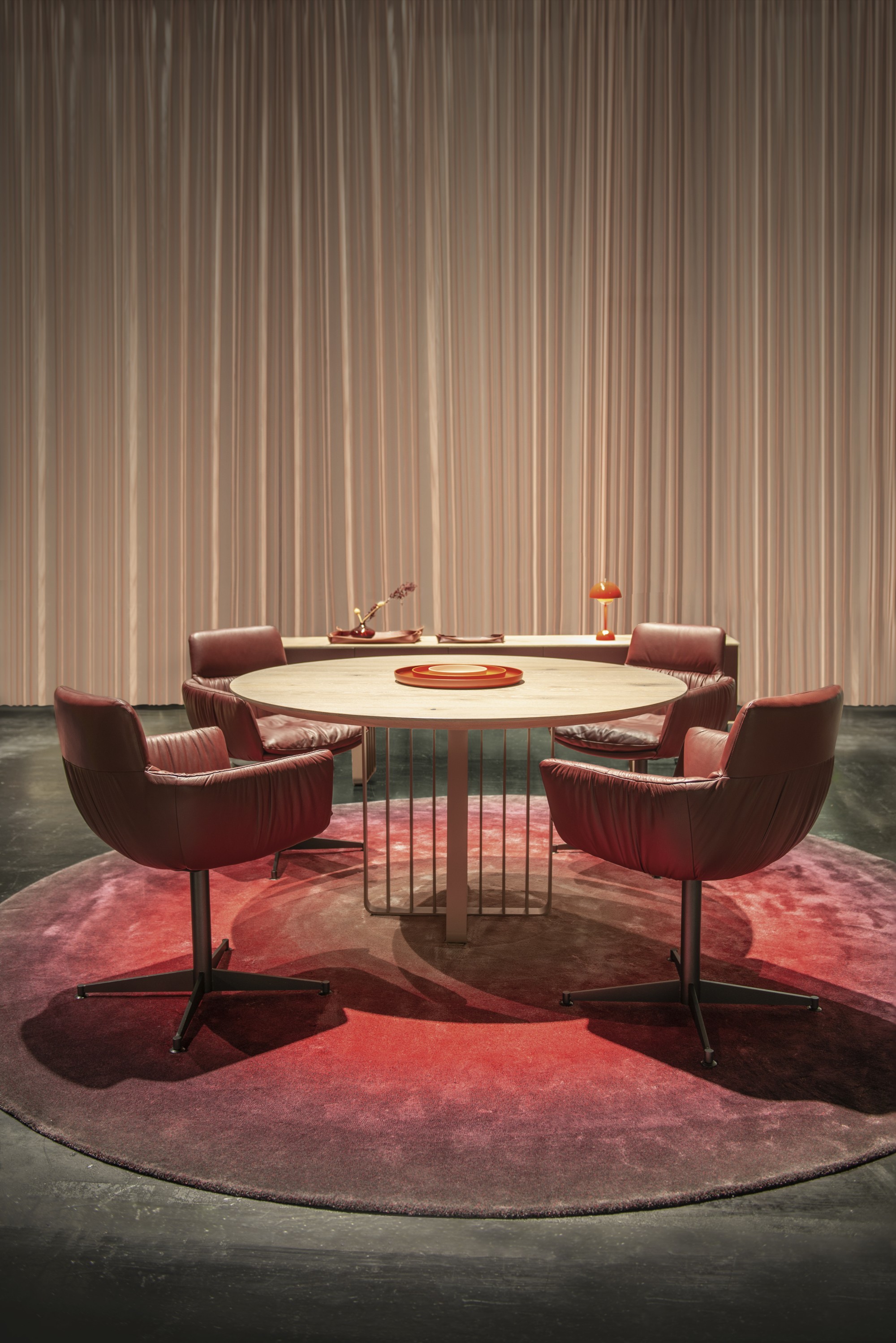 LAMELLO round Dining table | asco-moebel.de
