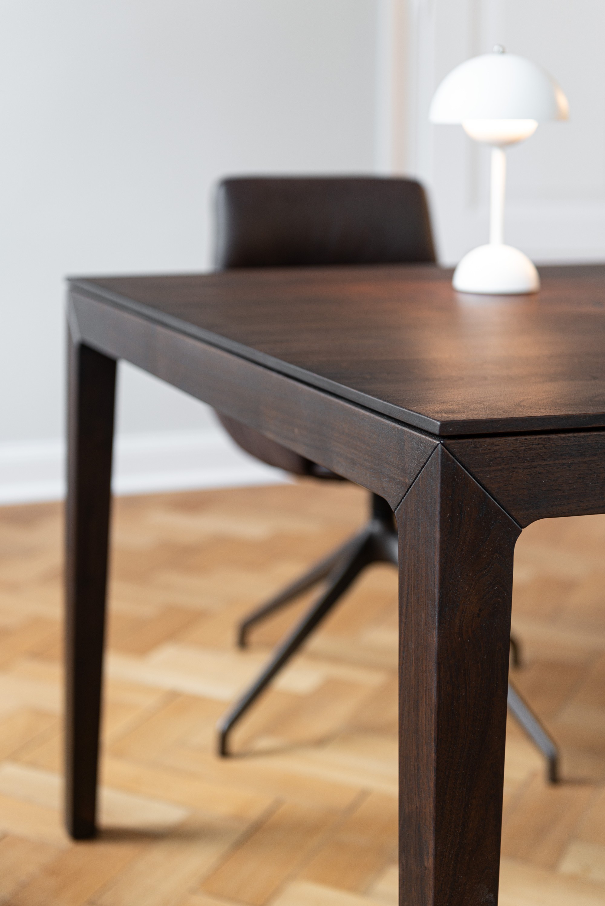 AEREO Dining table | asco-moebel.de